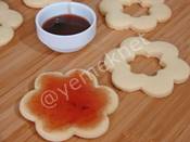 Linzer Kurabiye (Marmelatlı Kurabiye) Nasıl Yapılır? (11/16) | Resimli Yemek Tarifleri